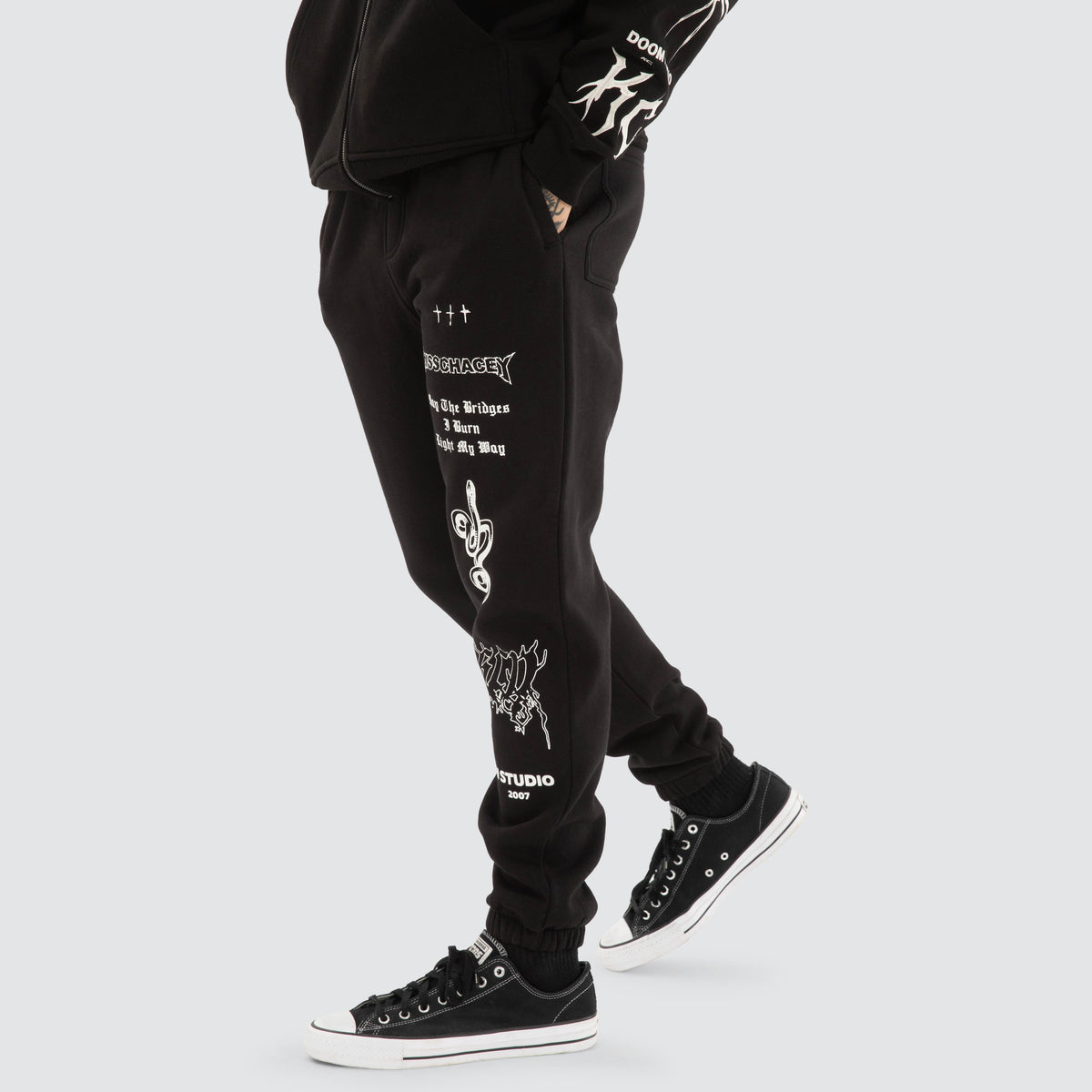 Divinity Trackpant Jet Black | Neverland Store