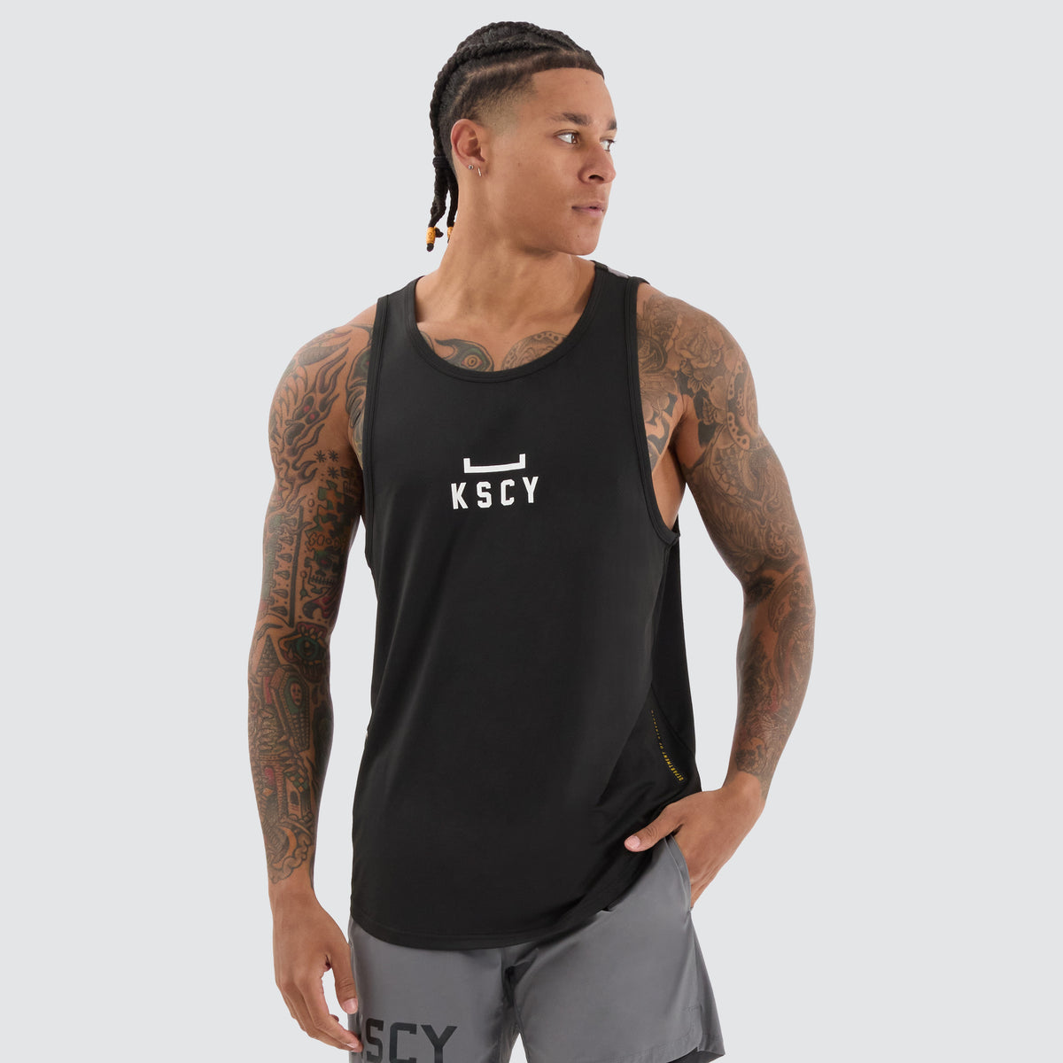 KSCY ACTIVEWEAR - Bolster Curved Hem Tank in Black/Grey | Neverland Store