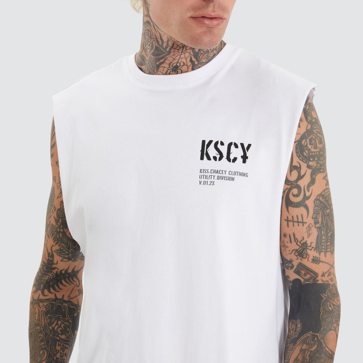 KSCY Harmon Dual Curved Muscle Tank in White | Neverland Store