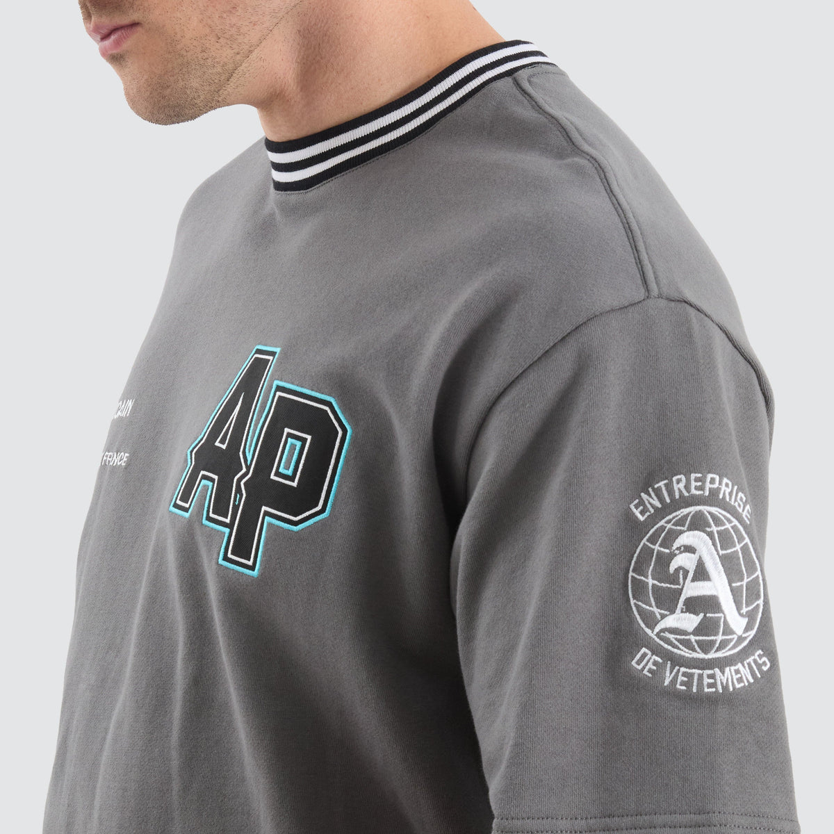 AMERICAIN Arathorn Oversized Loopback Tee in Charcoal | Neverland Store