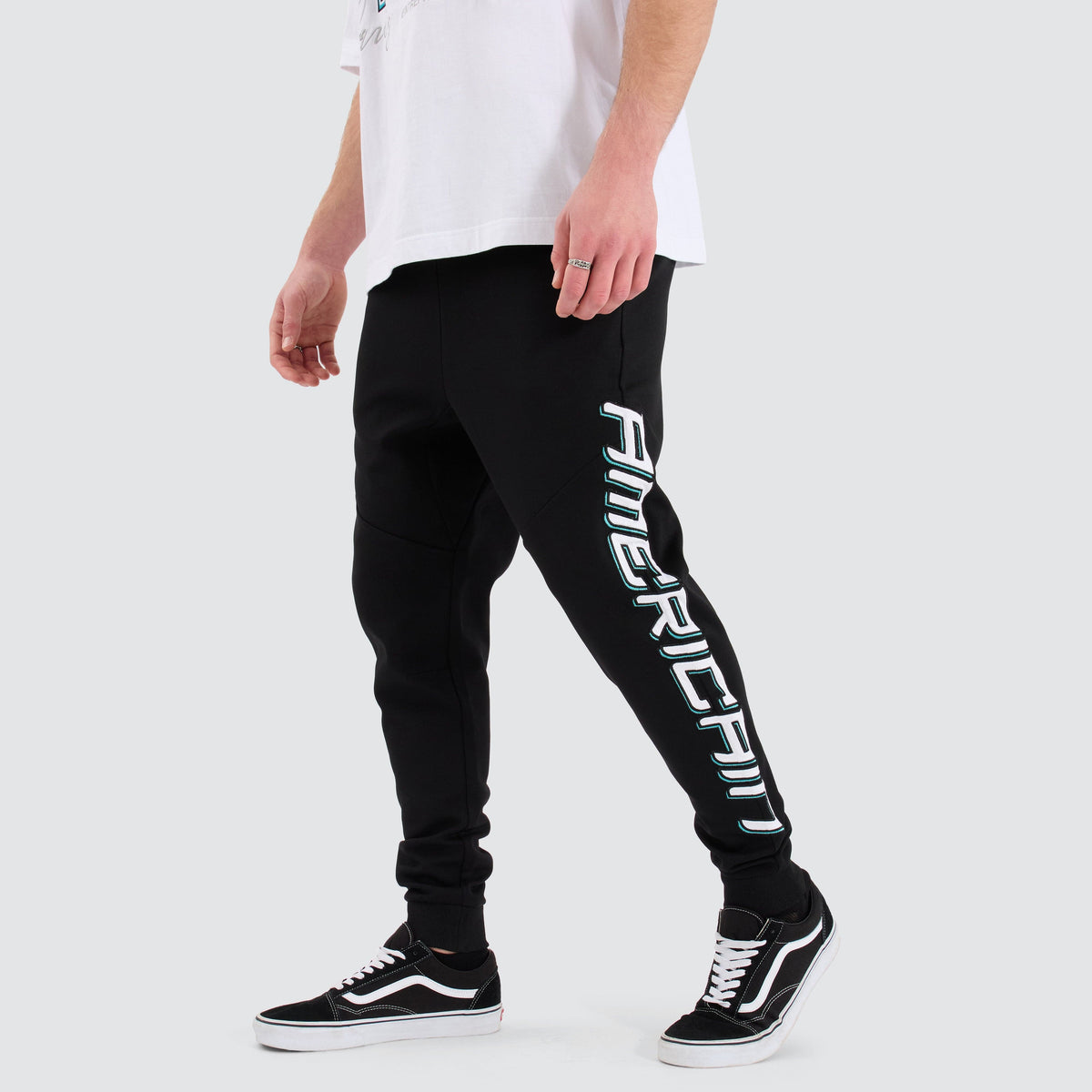 Americain Matrix Slim Trackpant in Jet Black | Neverland Store