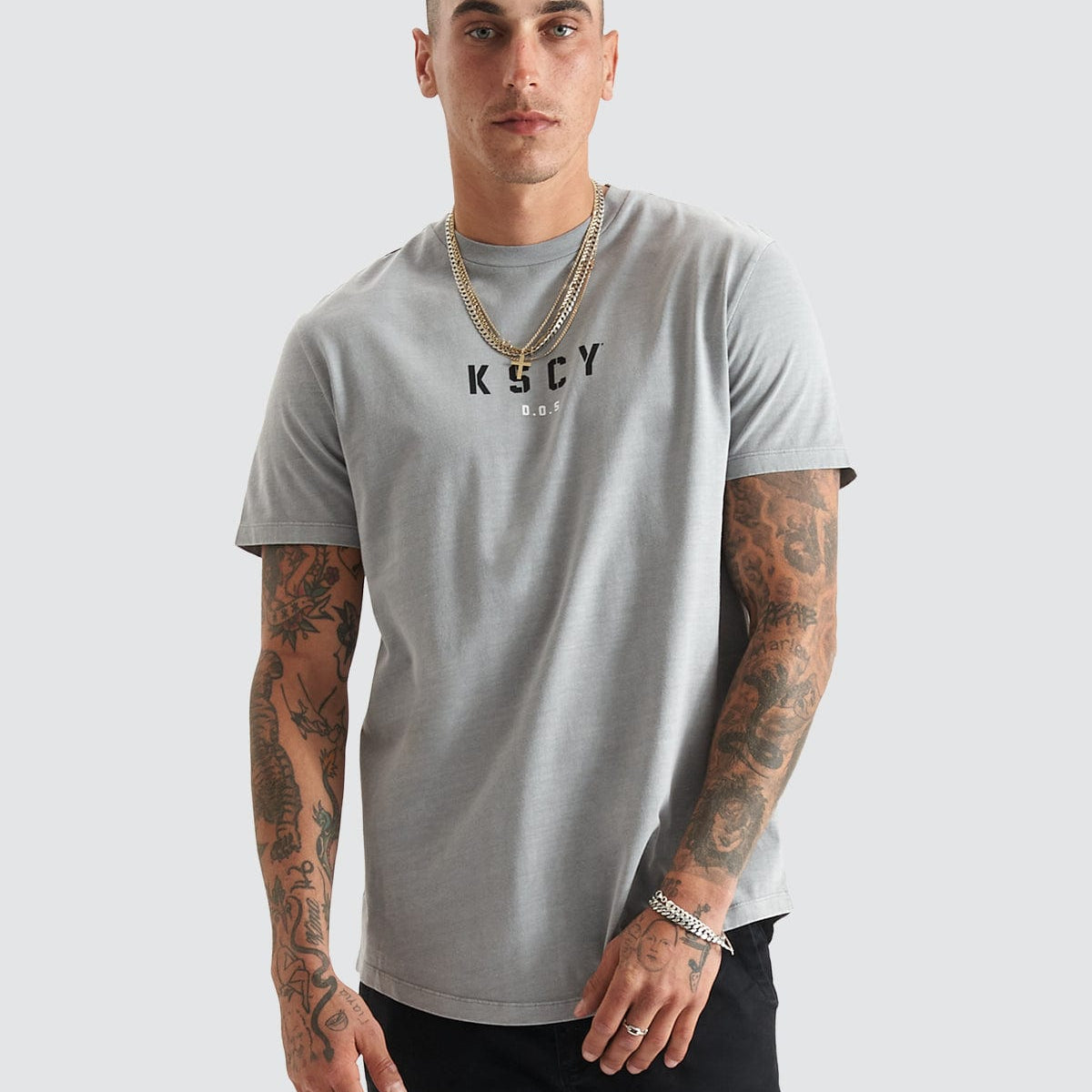 Kiss Chacey Lambert Curve Tee in Limestone - Neverland Store