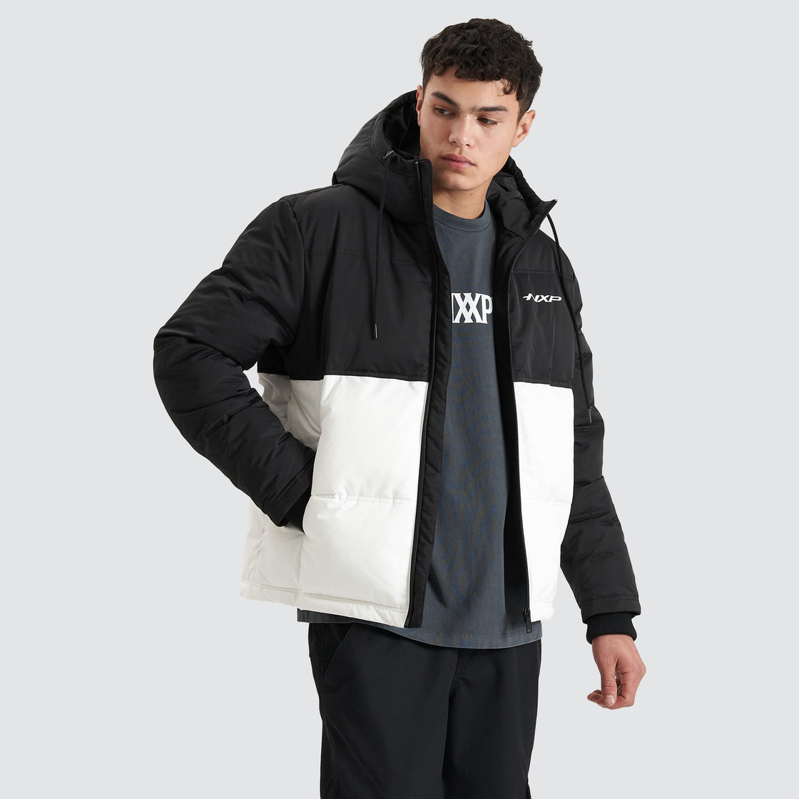NXP Pavilion Hooded Puffer Jacket in Black/White | Neverland ...