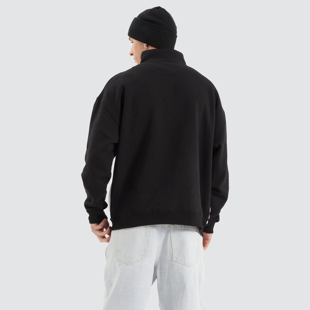 WNDRR Booster Quarter Zip Sweater in Black/White | Neverland ...